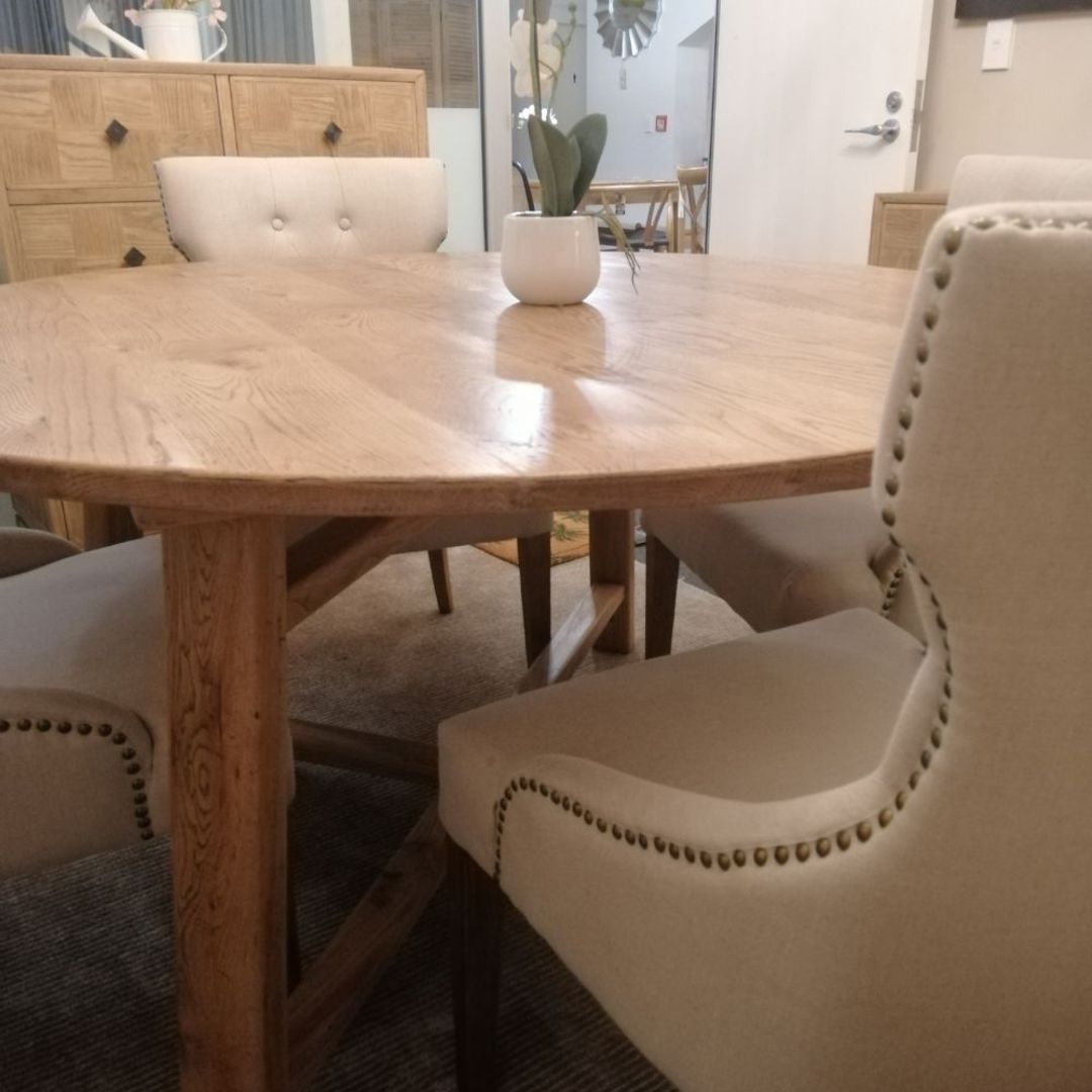 Round Dining Table Antique Oak 140cm | Urbano Interiors