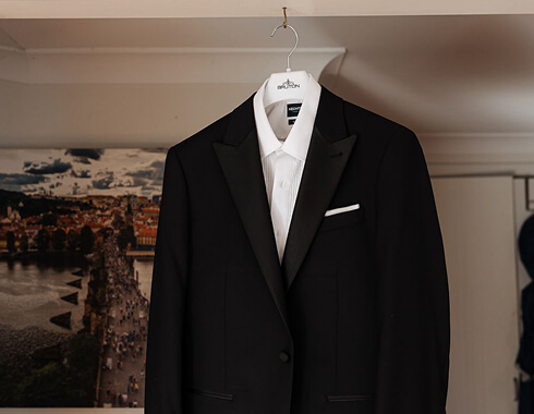 Suits for Hire and to Buy Auckland | Frank Casey