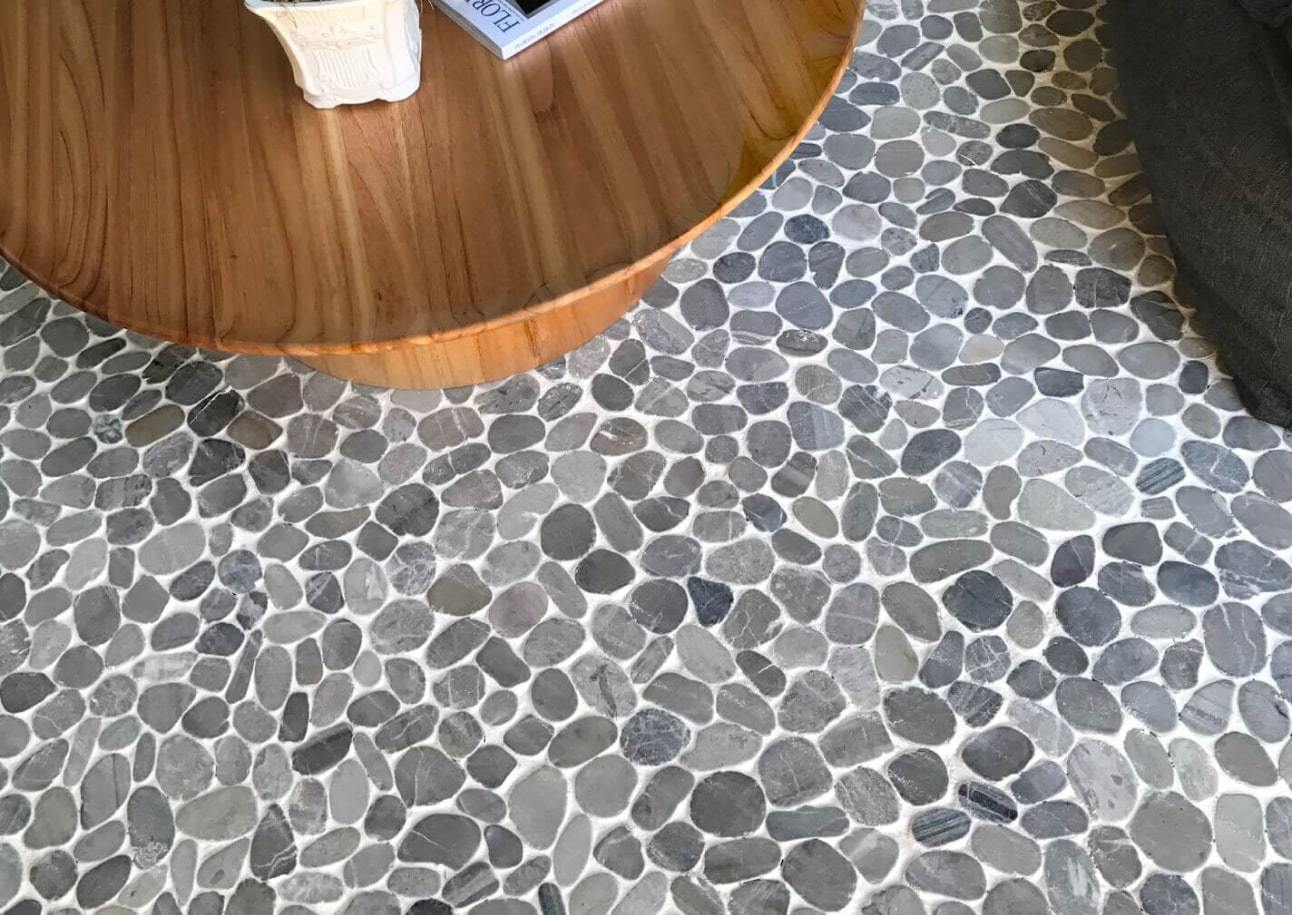 Level Pebble | Wall & Pebble Floor Tiles